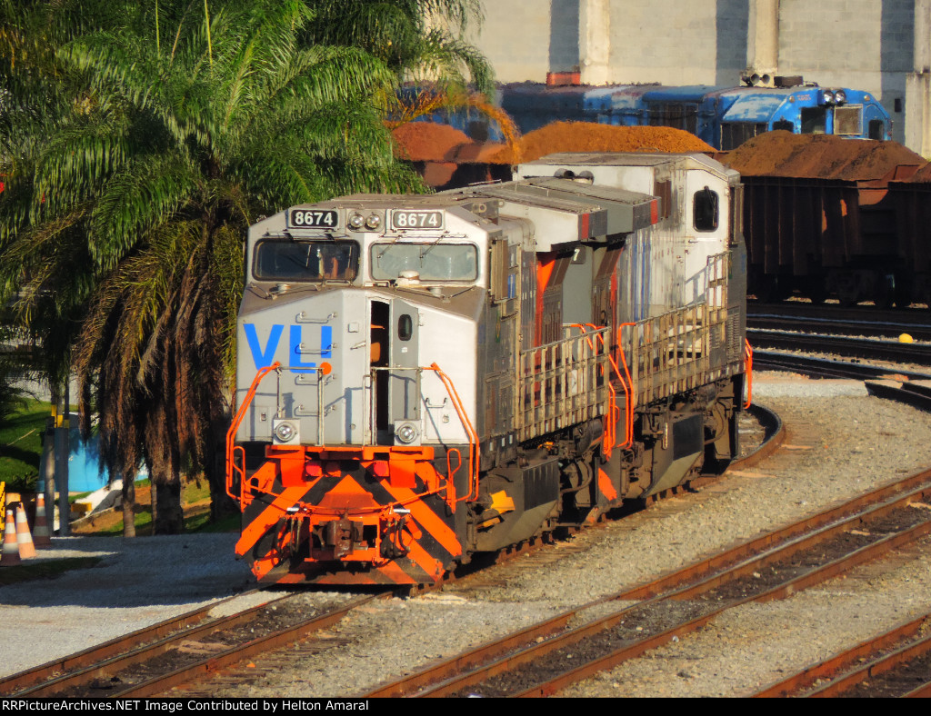 VLI 8674